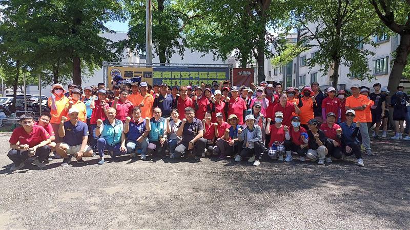 【容傳媒】第二屆臺南安平區長盃法式滾球錦標賽男子組子蔡蛋花湯及女子組奕昇漁行奪冠