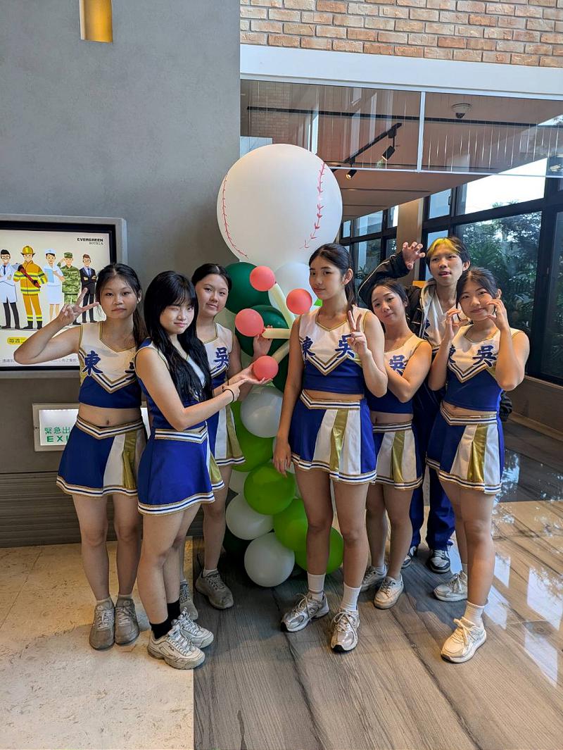 【容傳媒】嘉縣農民節活動融入棒球元素 東吳高職啦啦隊來表演