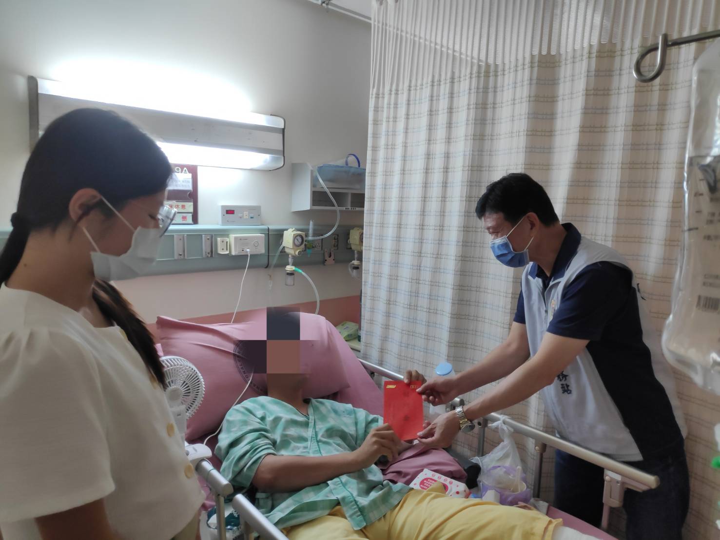 【容傳媒】台南市秀峰公記慈善會慰問受傷士兵